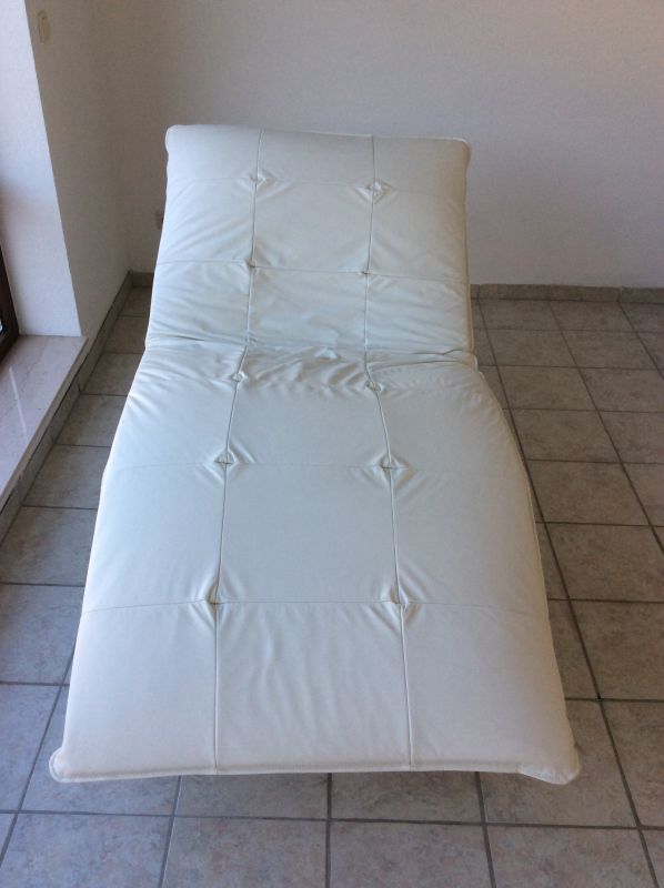 Zwei Leder-Liegen Daily Dreams von Willi Schillig - Original Antike Möbel