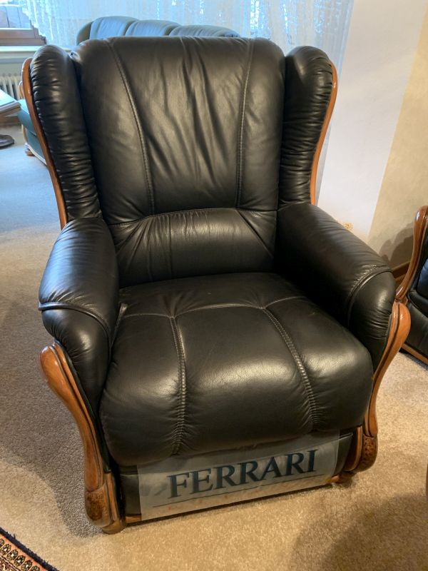Schwarze Ferrari Couch aus Leder - Original Antike Möbel